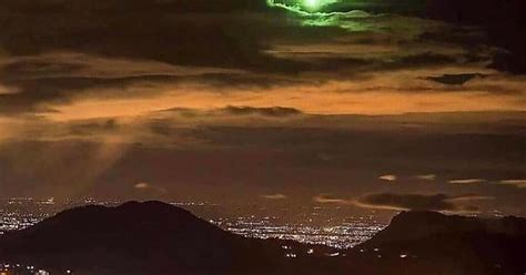 A Meteor Coming To Earth Album On Imgur