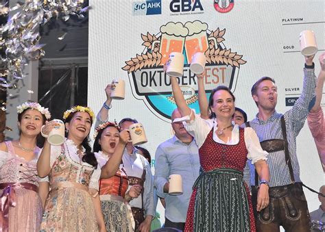 Minh Ngô Hoàng Jasmine Ngo On Linkedin Germanys Oktoberfest Kicked