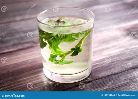 Peppermint Tea In A Glass Stock Image Image Of Aromatherapy 110991263