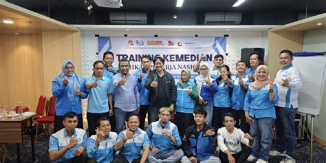 Pelatihan Kemediaan Spn Meningkatkan Profesionalisme Media Serikat