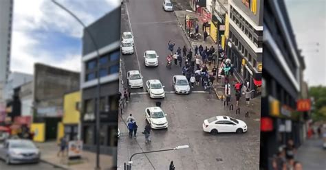 Los Videos De Los Incidentes Entre Hinchas De Estudiantes Y De La U De