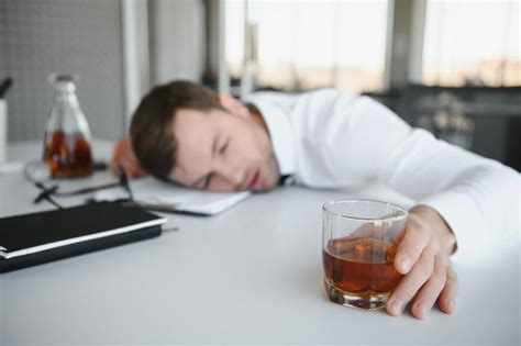 Odtrucie alkoholowe Kiedy szukać pomocy medycznej Blog Odtrucie