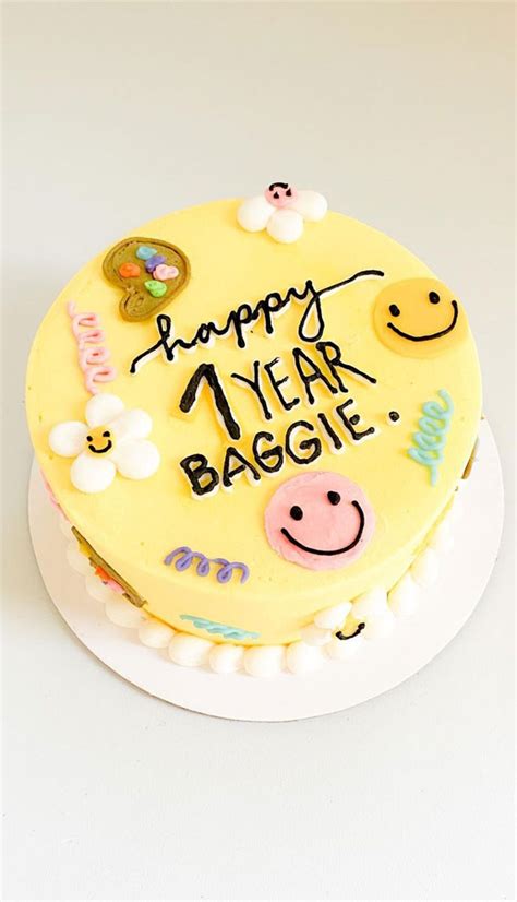 Cute Minimalist Buttercream Cakes Yellow Happy Cake