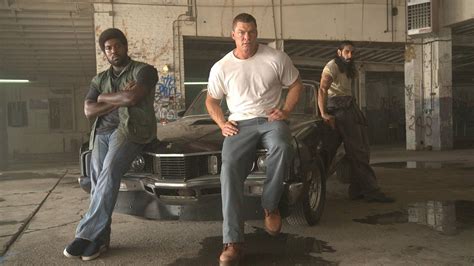 Reacher Star Alan Ritchsons New Action Movie Looks Completely Unhinged