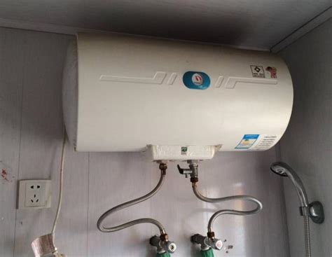 洗澡時電熱水器要不要斷電？聽老師傅說完，後悔沒早知道 每日頭條