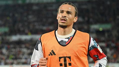 Was Zu Lesen Ist Das Ist Nicht Wahr Max Eberl Vom Fc Bayern München Dementiert Gerüchte Um