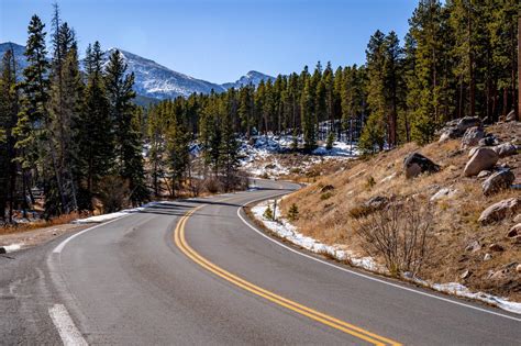 Everything You Need To Know For An Epic Hike On The Bear Lake Road