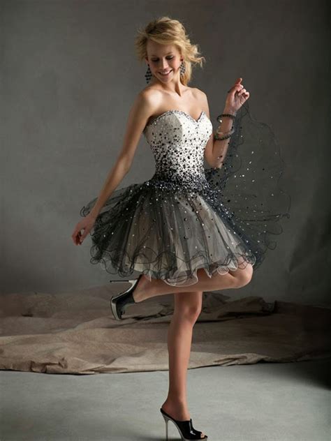 1dress – When Anna