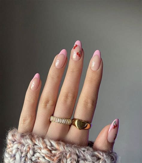 20 ideas de uñas rosas muy bonitas ideales para el buen tiempo
