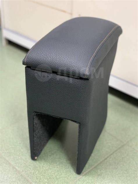 Купить Подлокотник Honda FIT 2020-2024 GR# во Владивостоке по цене: 2 ...