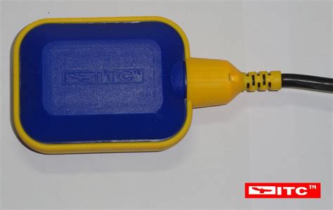 Liquide Level Control Float Switch Plastic At Piece In Surat ID