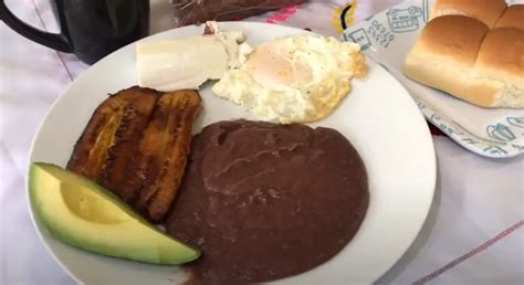 Salvadoran Breakfast Exploring El Salvadors Breakfast Cuisine