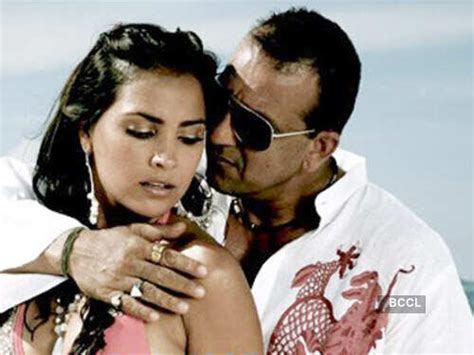 Lara Dutta Hot Scene With Sanjay Dutt Hot Bollywood Actress Hub Lara
