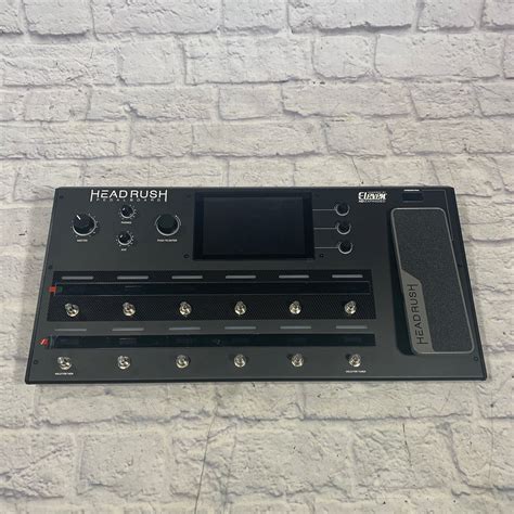 Eleven Hd Expanded Headrush Multi Effect Pedalboard W Gig Bag