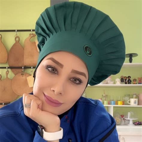 گفت آنجا که دلت آرام گرفت مقصد توست