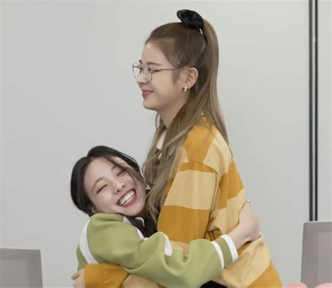 Yulia Lia Choi Jisu Shin Yuna Itzy Lq Itzy Lia Meme Faces
