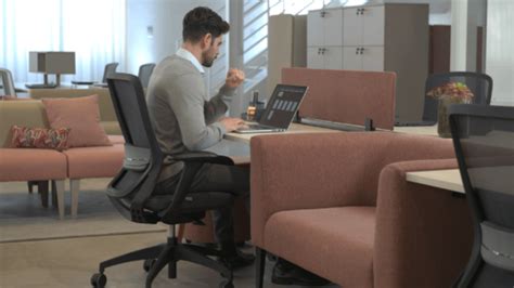 Qual a altura ideal de mesa de escritório