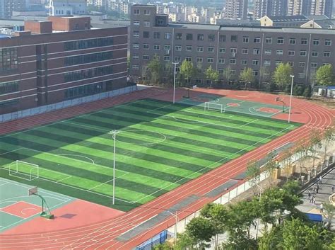 大连理工大学大学附属学校综合服务楼 大连理工大学基建处