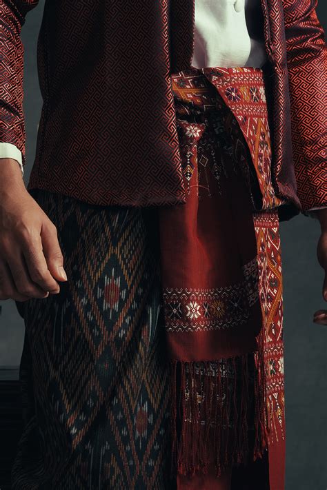 Esan Thai Traditional Wedding Costumes By Lamoonnee Behance