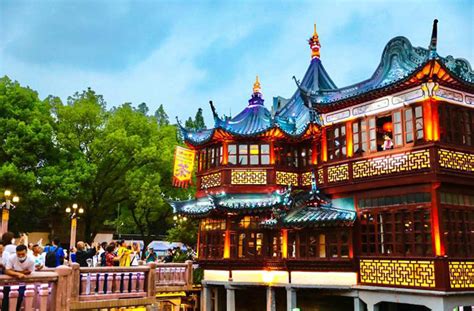 沉浸式体验式街区上海豫园
