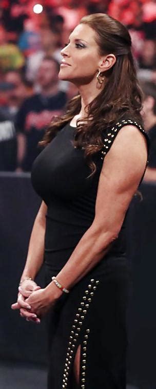 174 Best Rstephaniemcmahon Images On Pholder Stephanie Showing Off