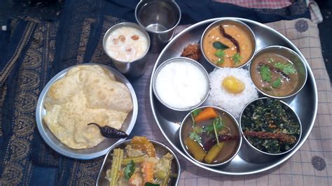 Kerala Lunch Menusouth Indian Lunch Menuvegetarian Youtube
