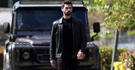 Zeynep Ile Halil İbrahimin Aşkı Bitecek Mi