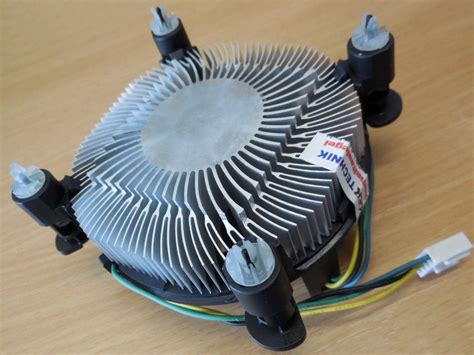 Intel E97379-001 Sockel 1150 1151 1155 1156 CPU Lüfter 4-pol Aluminium ...
