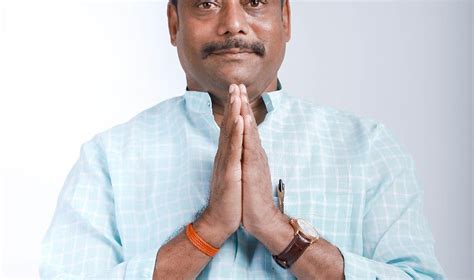 Politician Ravindra Dhangekar Wiki Biography Age Wife Net Worth