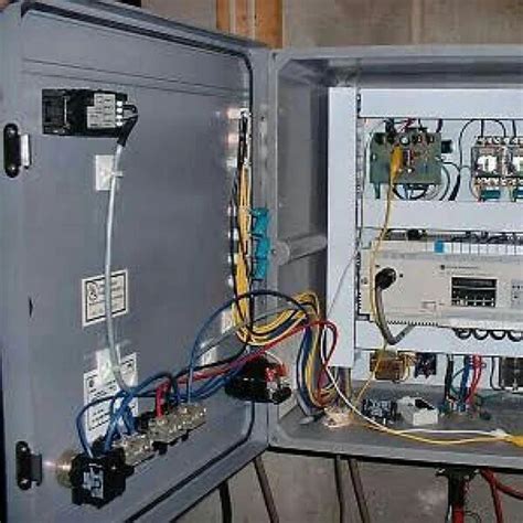 Monocrystalline Silicon Solar System Control Panel At ₹ 30000piece In