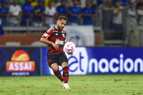 Flamengo Pode Ter Até Cinco Desfalques Para Duelo Com O Santosjogada 10