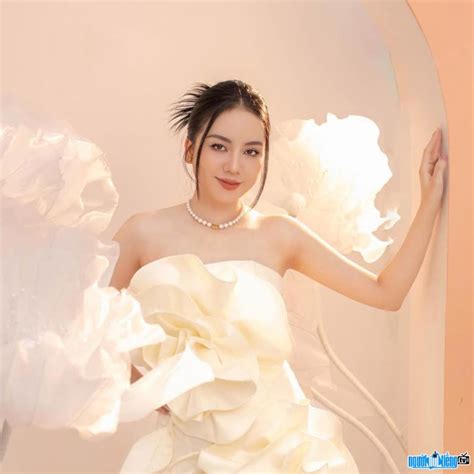 Ceo Linh Đoàn