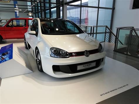 Vw Golf Gti W12 650 650 Horsepower Max Speed 325 Kmh Rspotted