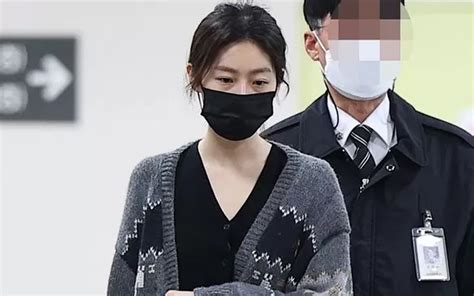 Kim Sae Rons Attorney Says He Cant Get In Contact With The Actress