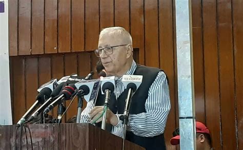 गगन छाडेर देउवातिर लागेको टिप्पणीबारे प्रस्टीकरण दिइरहेका शेखर