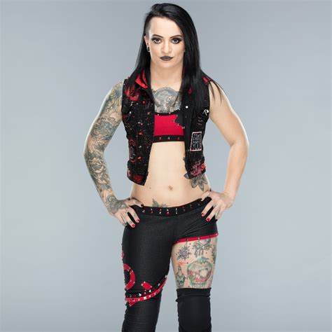 Ruby Riott Women Clothes Design Celebrities Female
