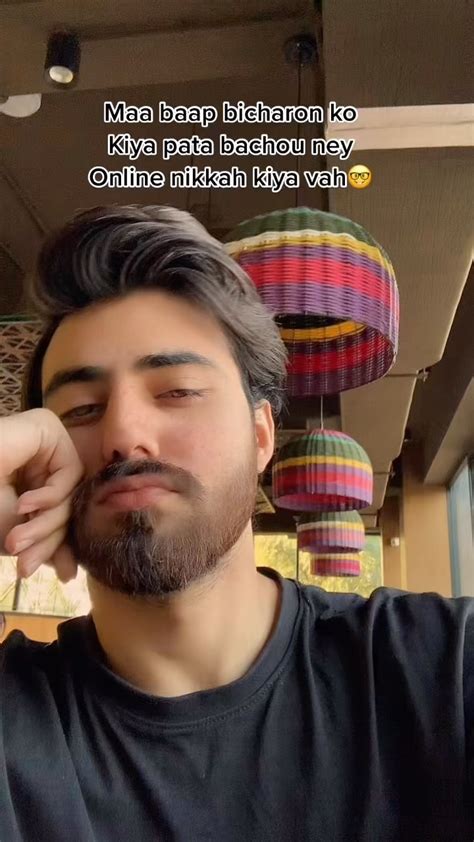Shoaib Khan Halal Love 🤓🫰🏼 Instagram