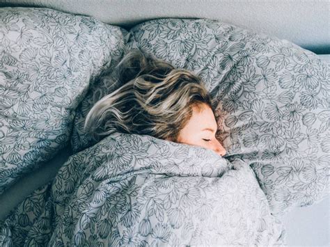 Un 71 de las mujeres duermen mal durante su menstruación