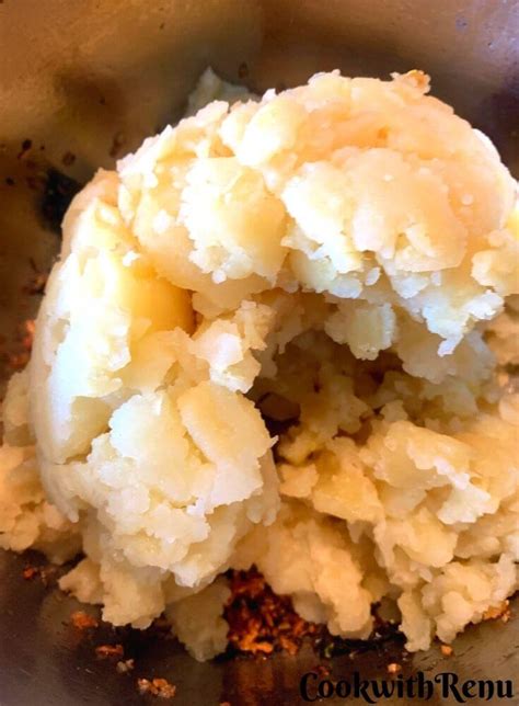 Homemade Vada Pav Mumbai Famous Street Food Cook With Renu