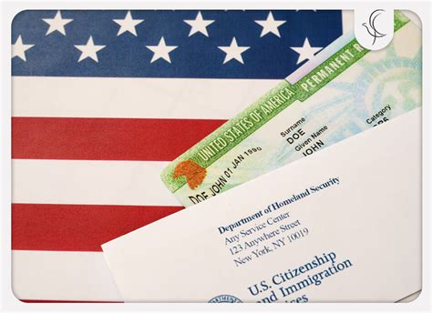 گرین کارت آمریکا چیست؟ نحوه اخذ و مزایای آن در سال 1402 ایرانیان لاتاری