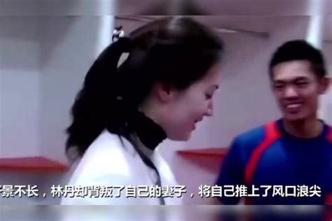 林丹夫妇在一起太尴尬，被粉丝起哄“亲一个”，谢杏芳面露难色！谢杏芳夫妇林丹