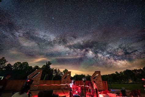 Amateur Astronomers Observe And Photograph The Stars At Jo Flickr