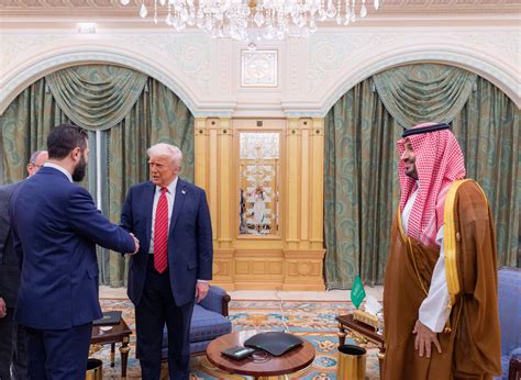 Trump Meets Syrias President A Day After Promise To Lift U S