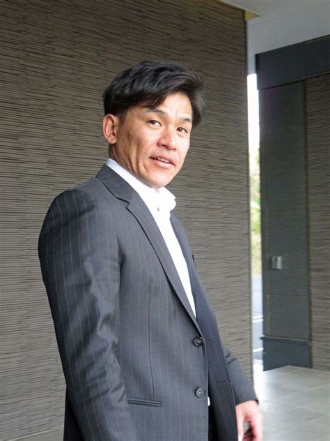 Fa復帰の巨人脇谷「早くチームにとけ込めるよう」 野球 日刊スポーツ