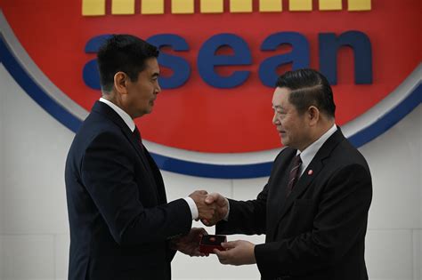 Asean Welcomes New Deputy Secretary General For Asean Socio Cultural