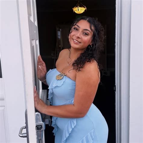 Tori Tori Sebastiano Threads Say More