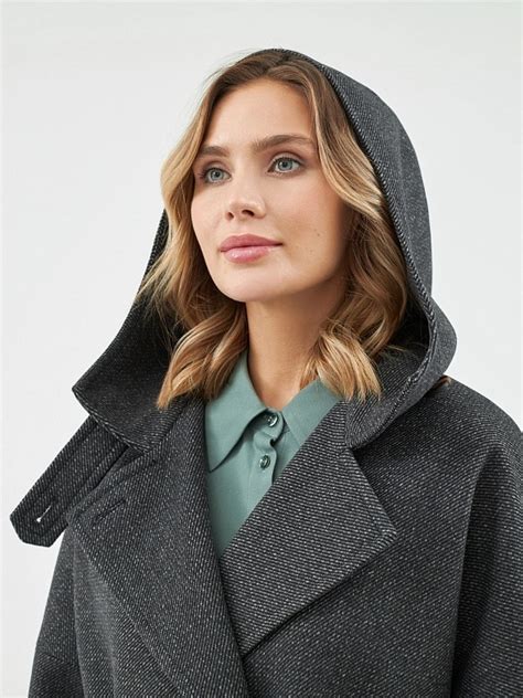 Зимнее пальто с капюшоном Темно-серый арт.1015240p60092 купить в Москве ...