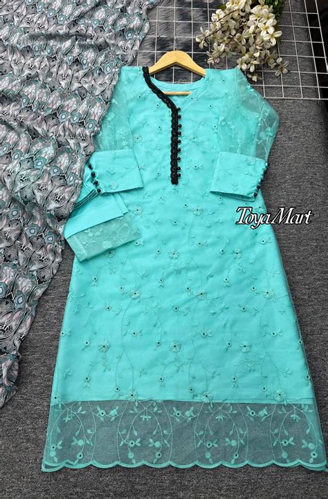 Toya Mart আমাদের সব ঈদ ড্রেস একসাথে এই পোস্টে টোটাল ৮০ টা আমাদের নিজিস্ব ডিজাইন করা ঈদ ড্রেস