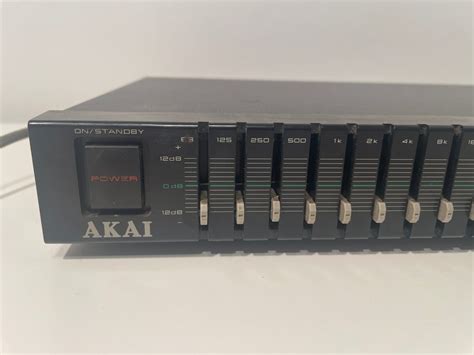 Akai Ea A22 9 Band Stereo Graphic Equalizer Stereo Graphic Equalizer