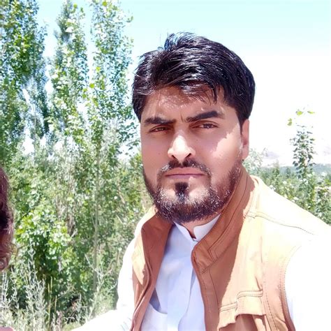 اللهم انی اسألک من فضلک و رحمتک فانه عبد رب الرسول سیاف Facebook